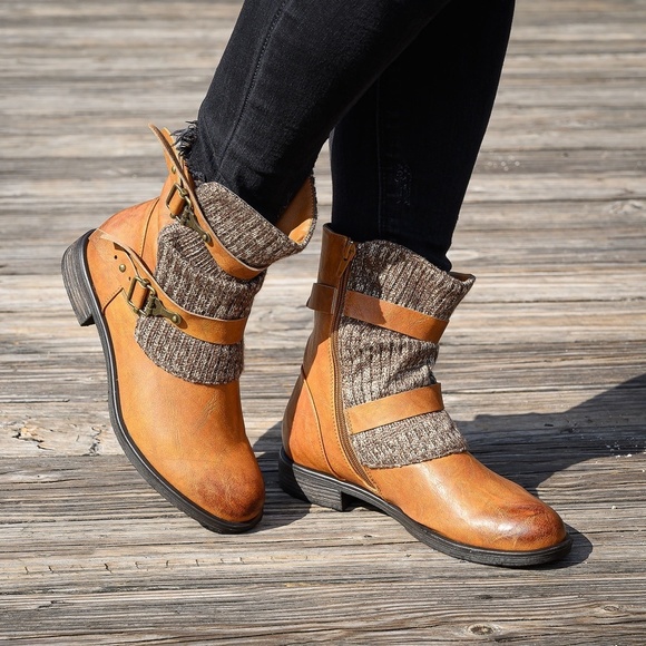 SunnyMia | Shoes | 7 Tan Sweater Trim Faux Leather Biker Boots | Poshmark
